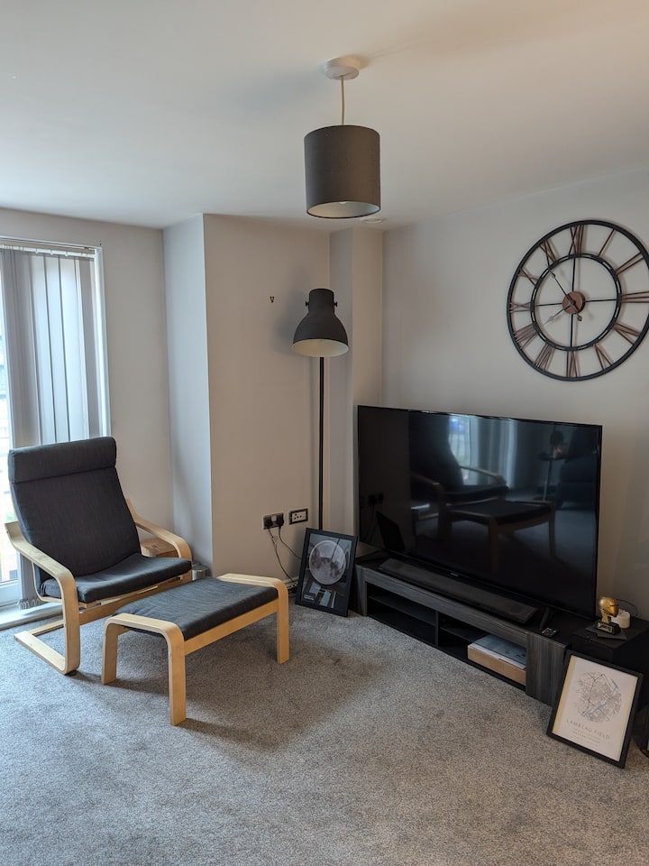 Modern One Bed Town Apartment - Salford