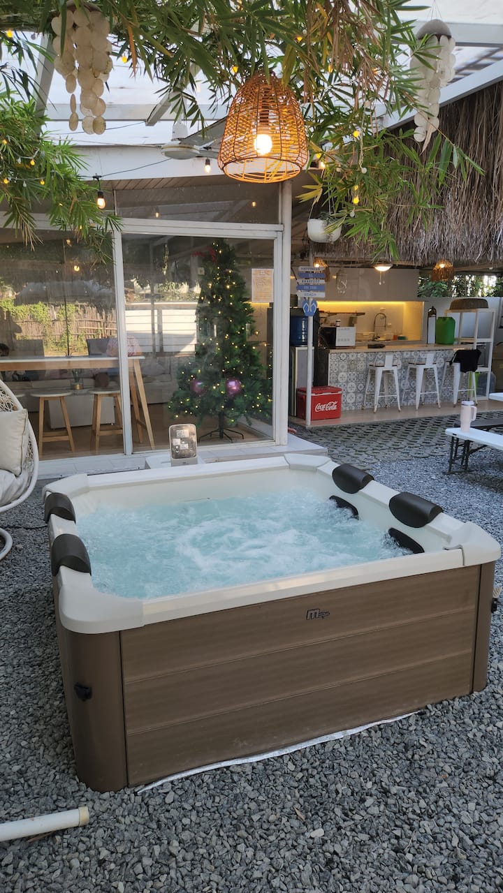 Exclusive Villa
Casa Bongco Liwliwa Zambales - San Felipe