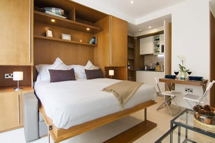 A Nice Place In The Heart Of Gib - Gibraltar