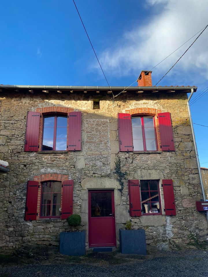 Au Dortoir Des Maquisards - Bessines-sur-Gartempe