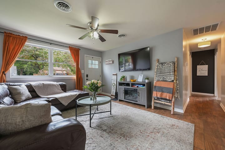 House In Dover - Dover, DE