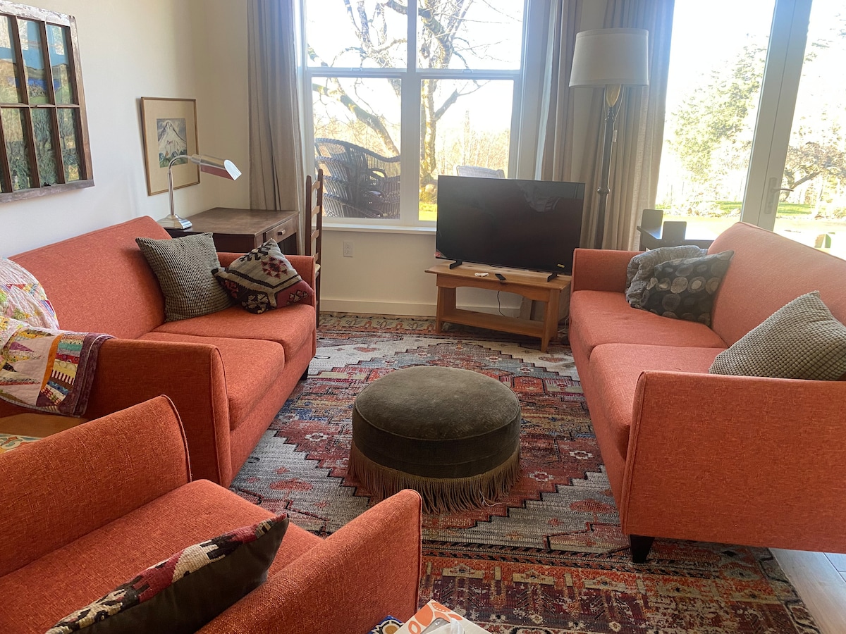 Corbett Cottage w/ Sweeping View - Guesthouses for Rent in Corbett ...