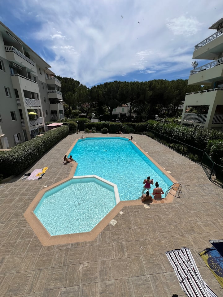 2pièces, Climatisé,parking, Piscine, Terrasse. - Saint-Paul-de-Vence