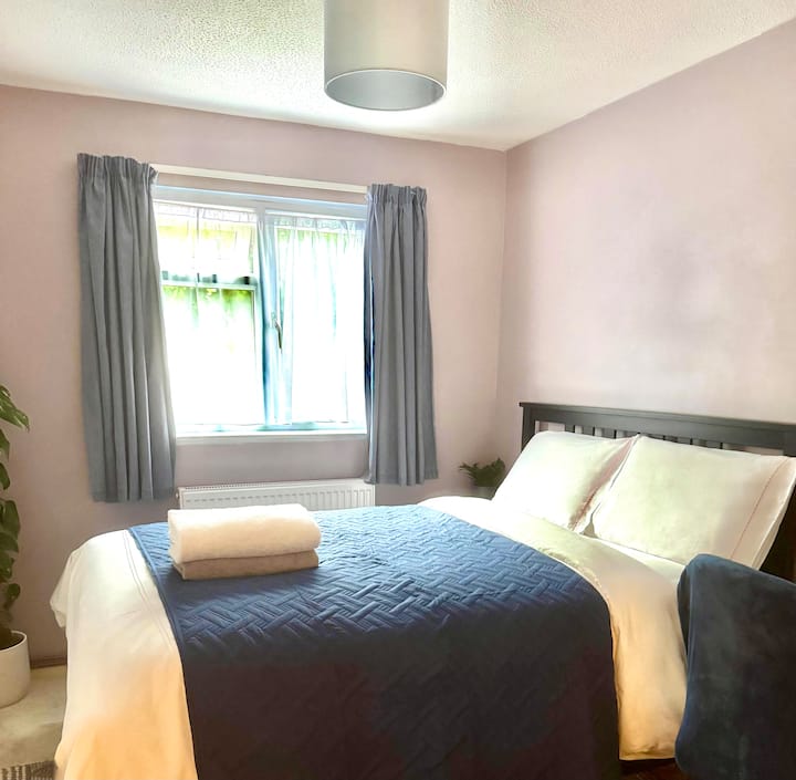 Private Bath&parking, Heathrow/brunel/west Drayton - Uxbridge