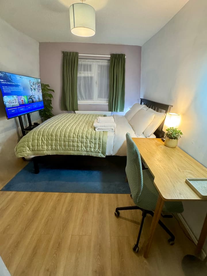 Self-contained Suite&parking, Lhr/ Brunel / London - Uxbridge