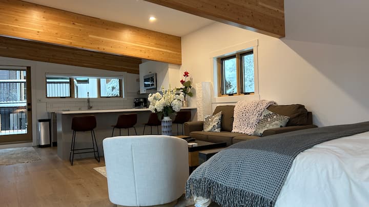 Sarah Suite Near Red Mountain - Rossland
