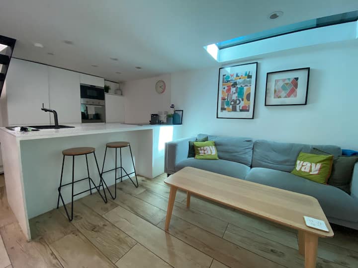 2 Bed Apart Canary Wharf - London