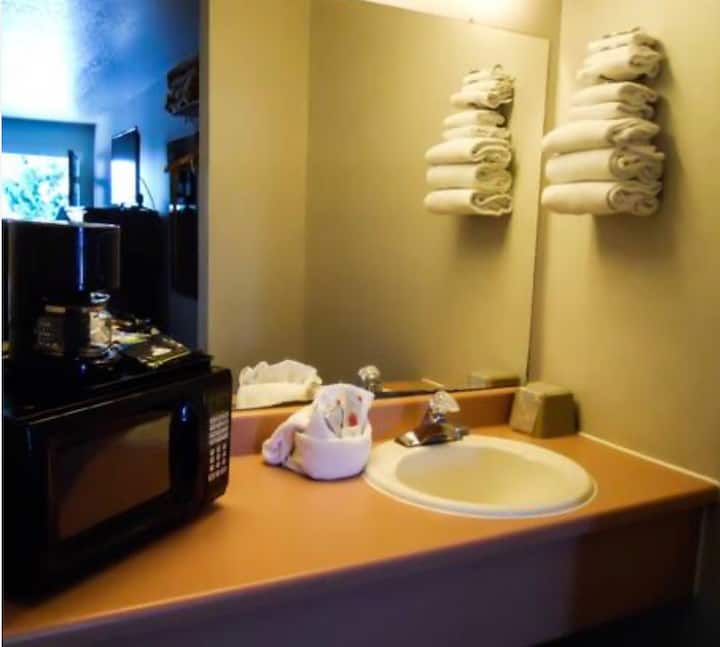 King Hotel Room Near Strip+free Show Tix - Branson, MO