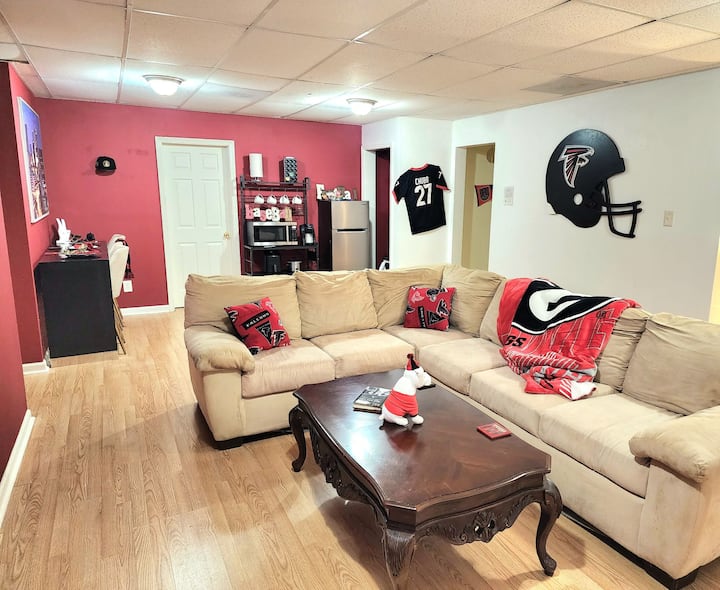 Georgia's Den - Stone Mountain, GA