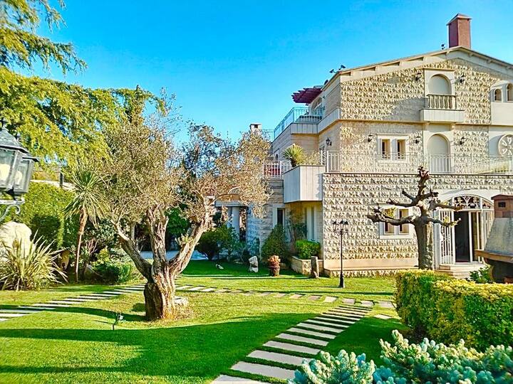 Lebanon Villa Vacation Rentals | Airbnb