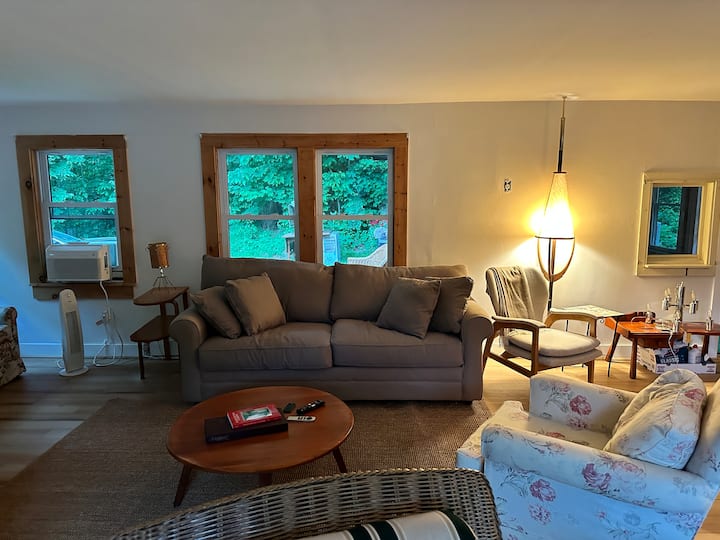 The Hideaway - Your Own Private Summer Camp! - Berkshire County, MA