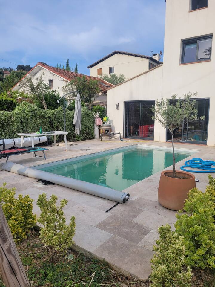Villa Avec Piscine - Carnoux-en-Provence