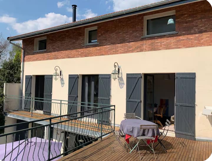 Maison Centre-ville Avec Jardin Et Terrasse. - Antony