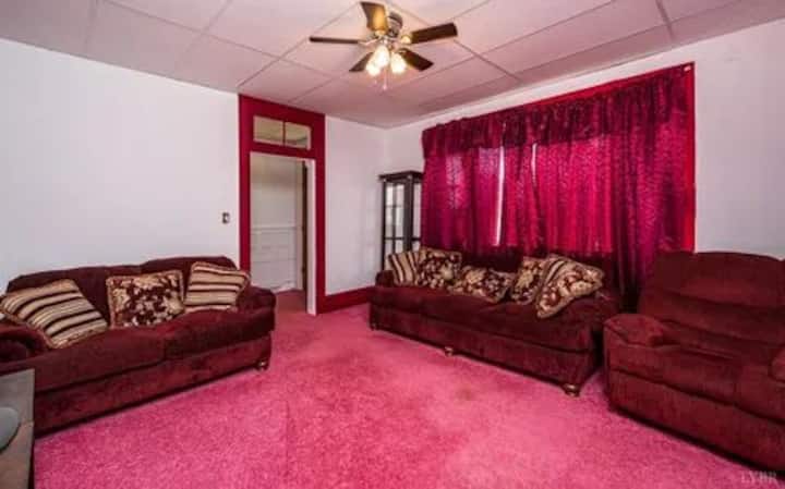 Richmond Street Bed & Breakfast - Lynchburg, VA