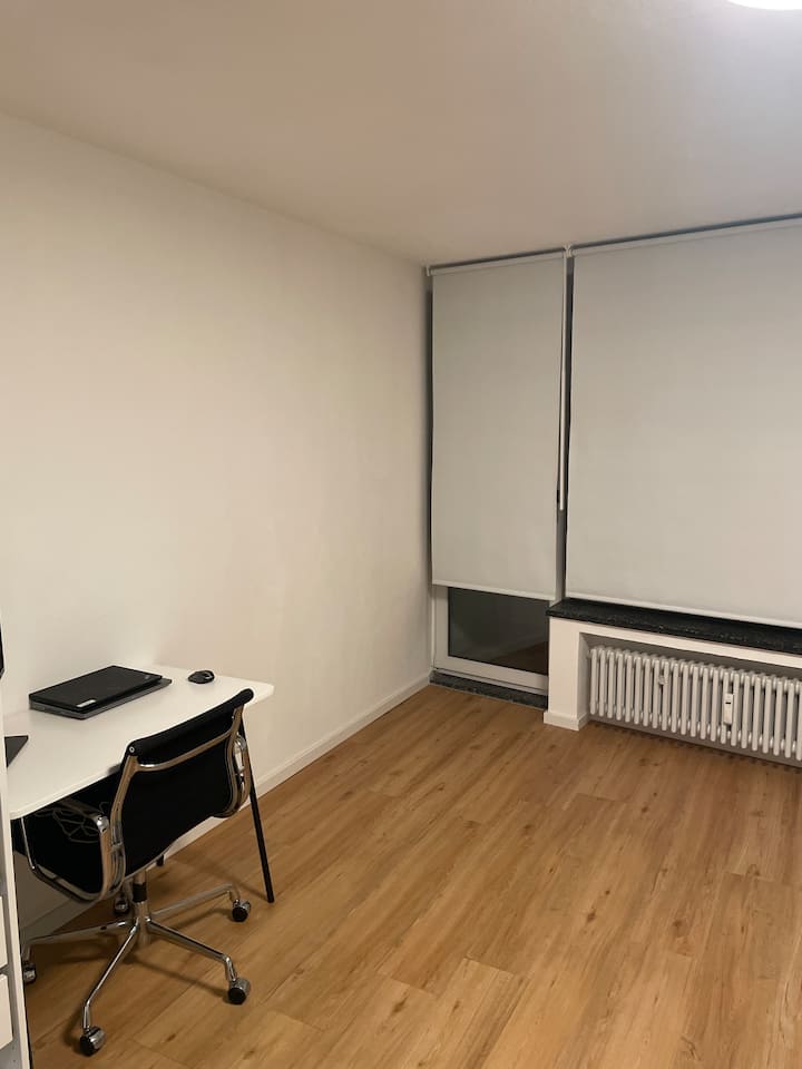 Flat In Schwabing-west - Munich