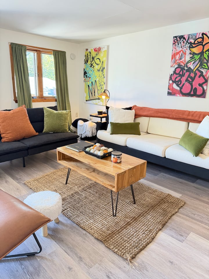 2nd Floor Flat - Art District - Kingston, NY