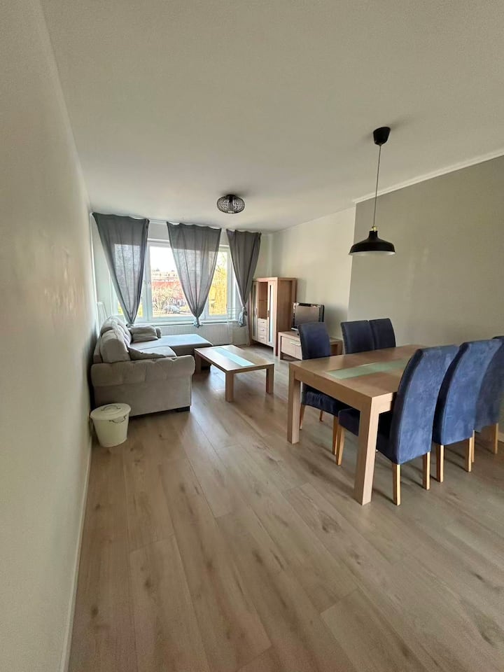 Free Parking Service Apartment - Delft