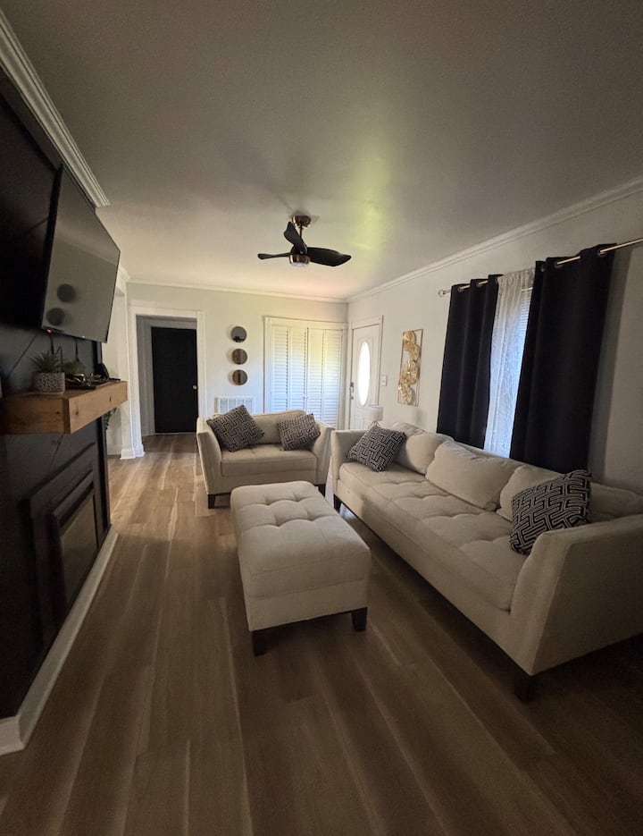 Cozy House - Jacksonville, NC