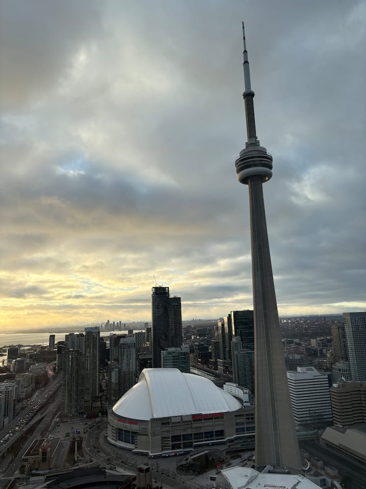 City Living By The Harbourfront - Toronto