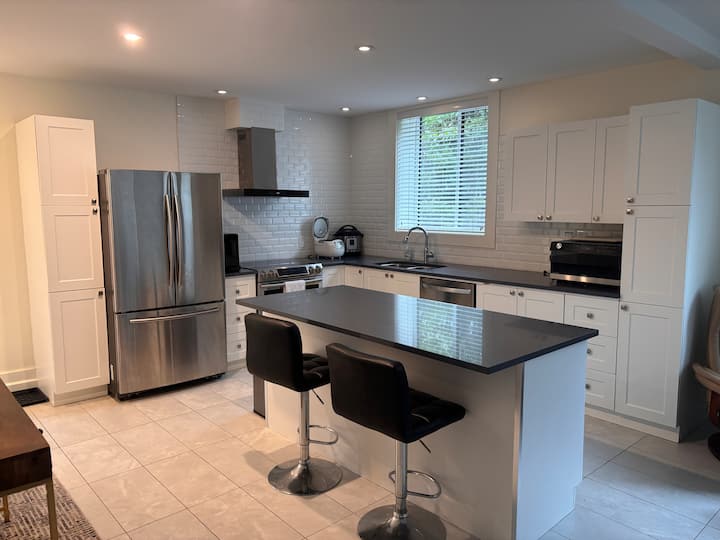 Rockland House Ground Floor - Victoria