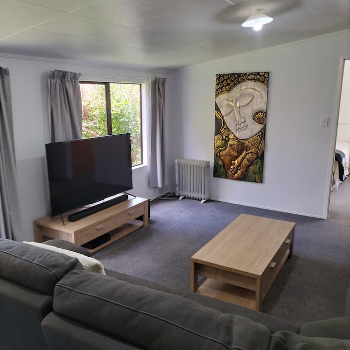 Kik Bay Holiday Home - Coromandel