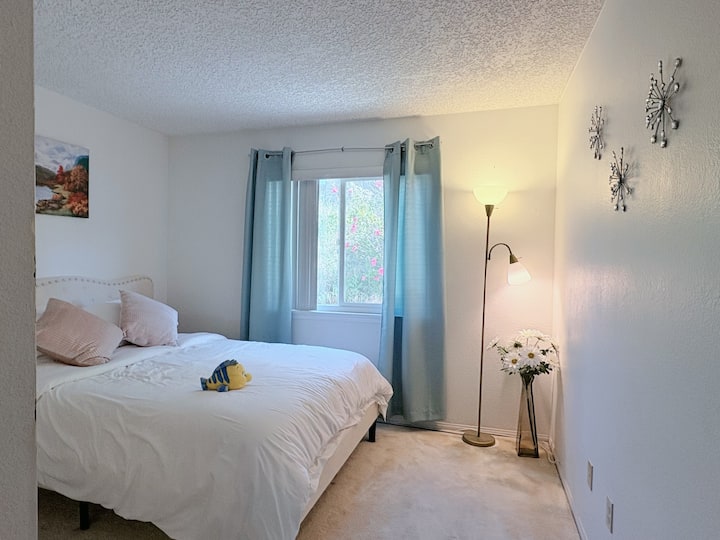 #5 / Private Bathroom / Quiet & Cozy - 羅蘭崗