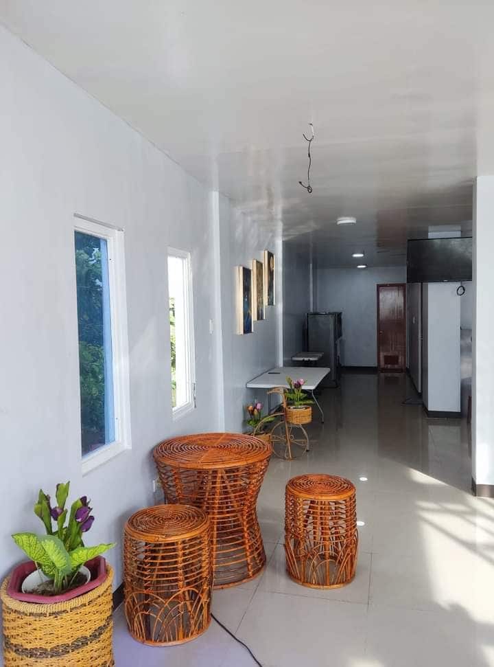 Villaseas Staycation - San Fabian