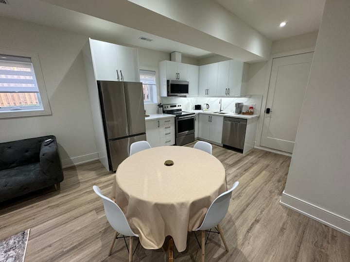 Collingwood City Escape, Unit C - Collingwood