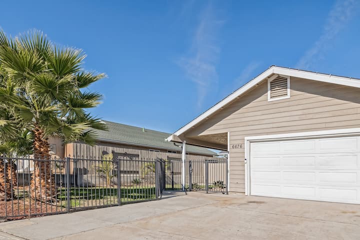Entire Vacay Home - 3br/2ba 7 Beds - Garage - Ac - San Diego, CA