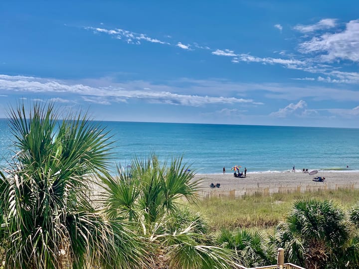 Oceanfront Honeymoon Suite 1 @ Camelot - Myrtle Beach, SC