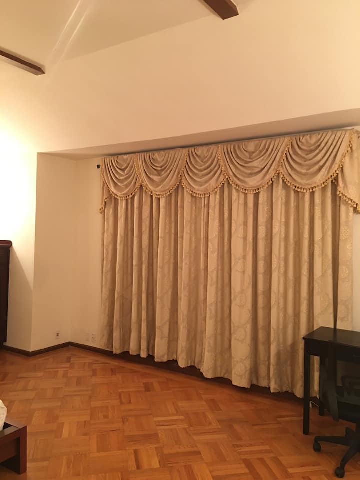 Cozy Room  Large Window Near Golden Gate Park 5b4 - San Francisco, CA