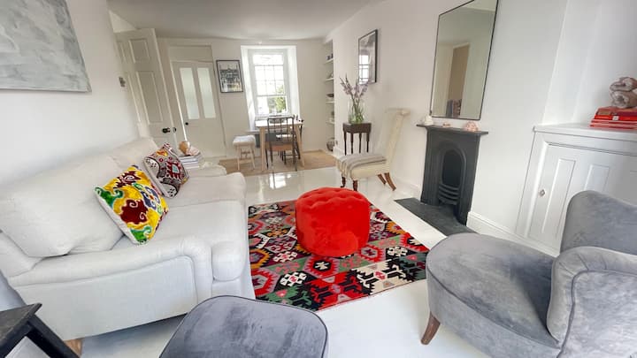 Charming Penzance Cottage - Penzance