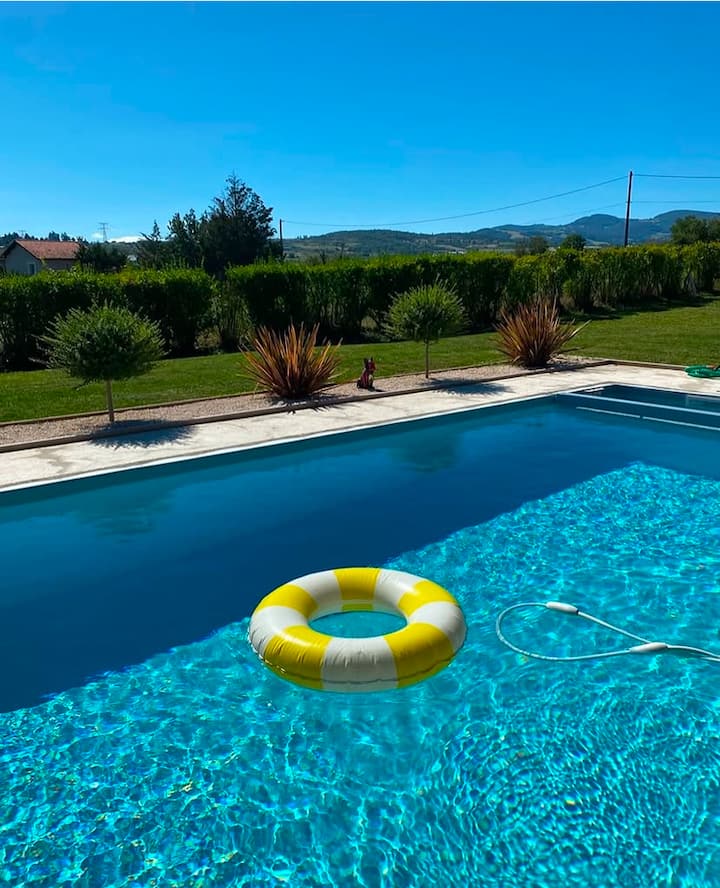 Location à La Journée-extérieur - France