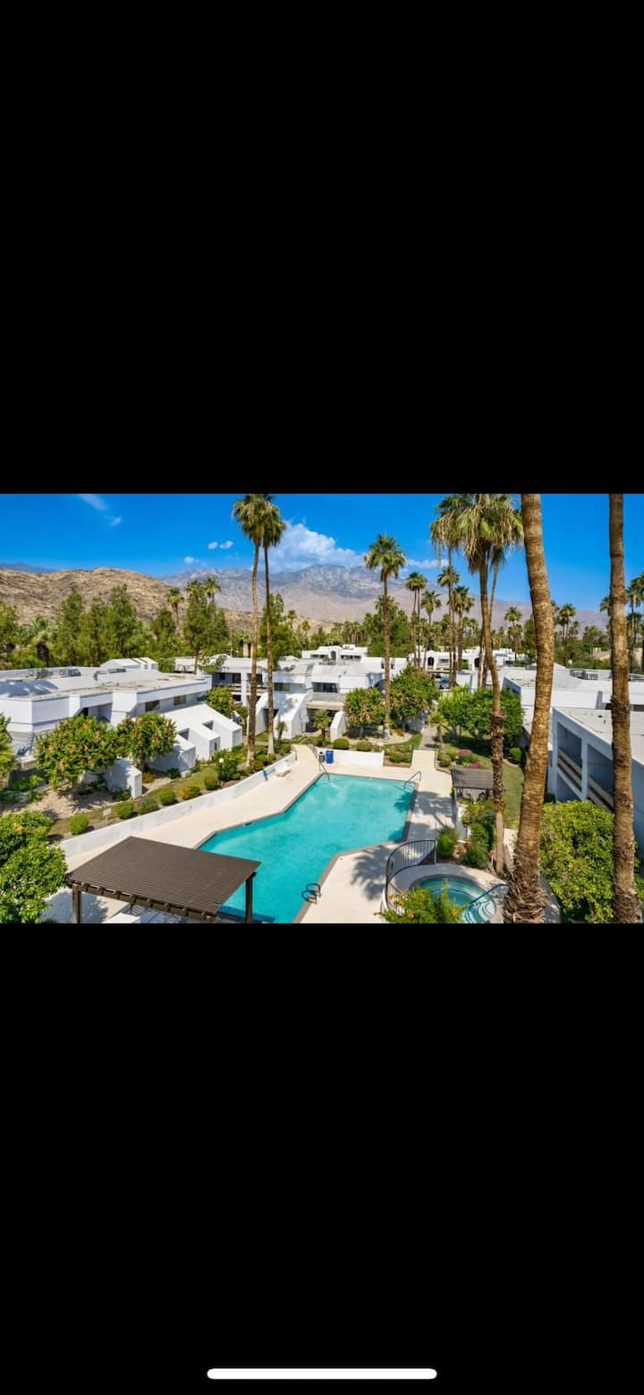 2br/2ba Condo With Mountain View And 4 Pools - Cathedral City, CA