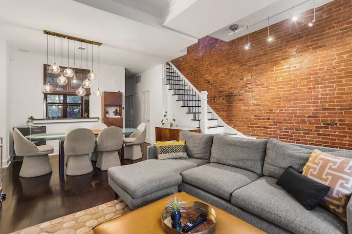 Sojourn | Hip Modern Sanctuary | 4 Br - Washington D.C., DC