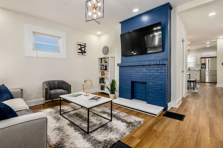 Renovated/3bd/ Near Childrens Hospital/ Downtown - Columbus, OH