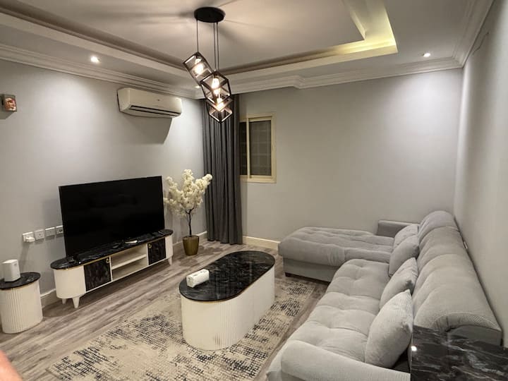 New Apartment With Room And Living Room - Riyadh