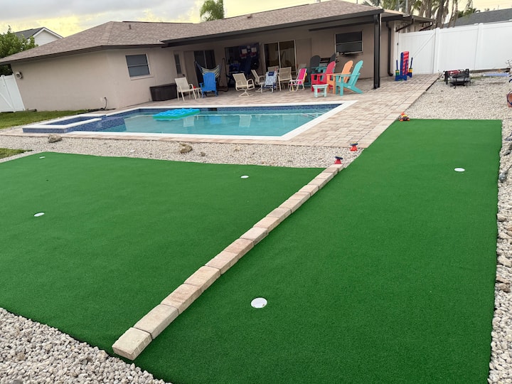 Putt Putt House 4 Beds/2baths/heated Pool/jacuzzi - Cape Coral, FL