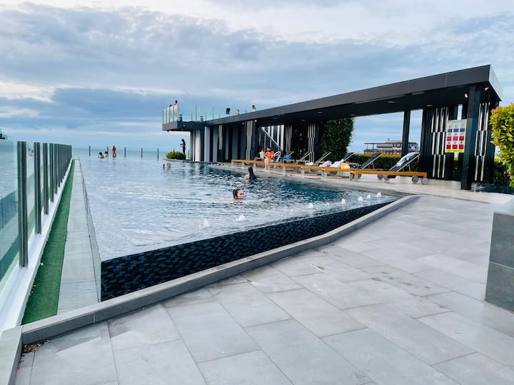 The Base Central Pattaya 271 By Numam - Pattaya