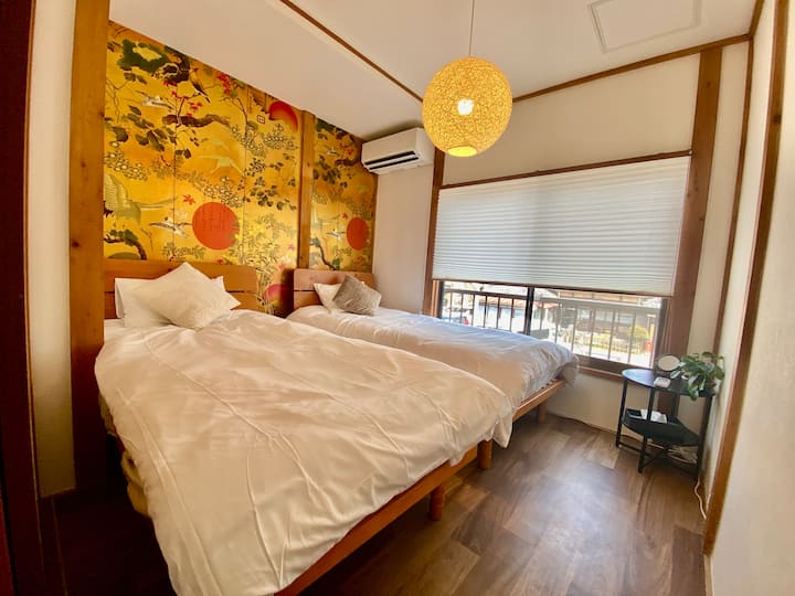 50平米/神社が向かいの静かな一軒家まるごと/空港,上野,浅草へ/駅徒歩7分 - Tokyo