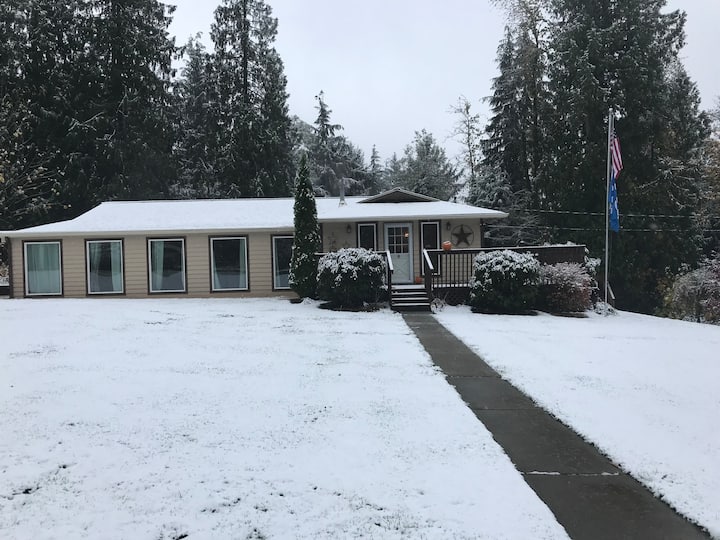 Countryside Escape - Enumclaw, WA