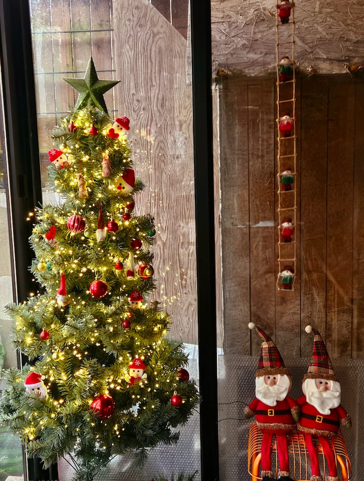 헤이리힐스203
하늘.별. 바람.공기
단독마당 힐링스팟!
 불멍바베큐
넷플 - 금촌역