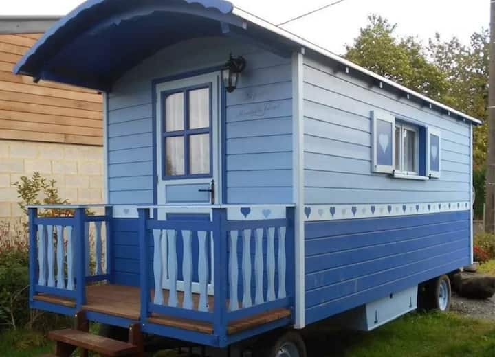 La Petite Roulotte Bleue. - Ciney