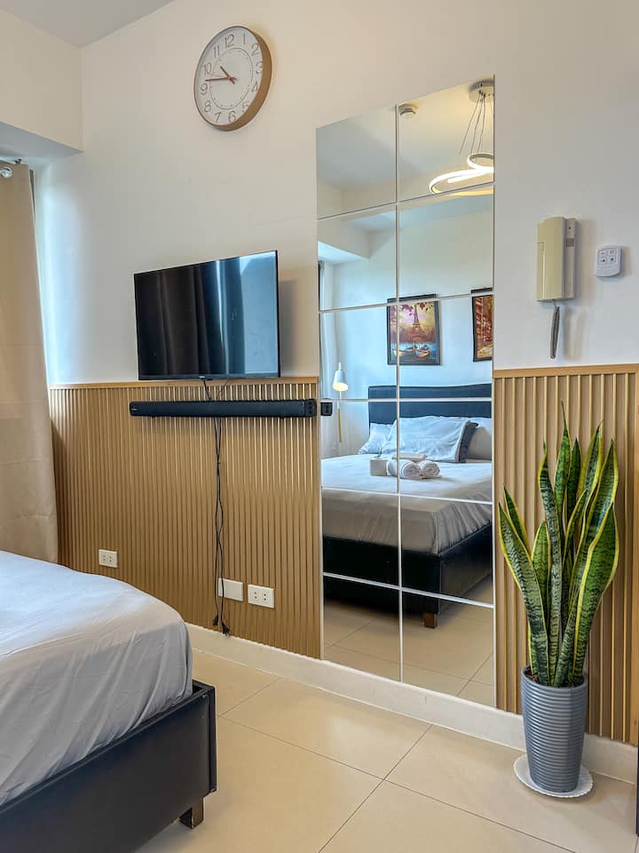 Staycation By Purelygrace Free Wifi/netflix & Pool - San Mateo