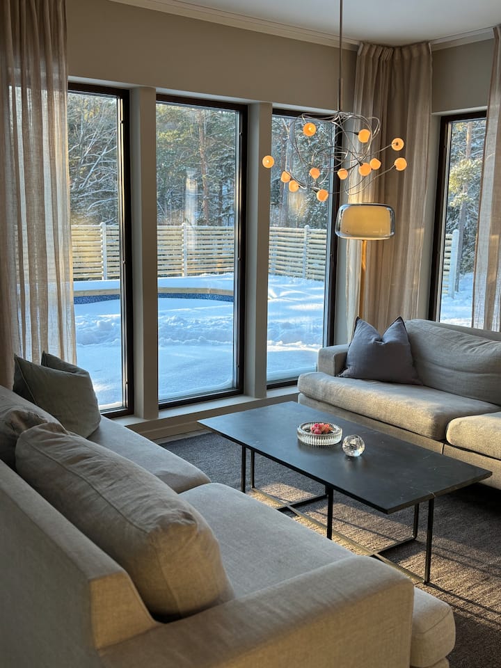 Modern Villa I Skärgården Med Pool Och Natur - Dalarö