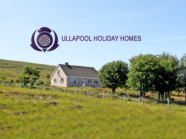 Little Loch View, Stunning Mountain & Loch View - Ullapool