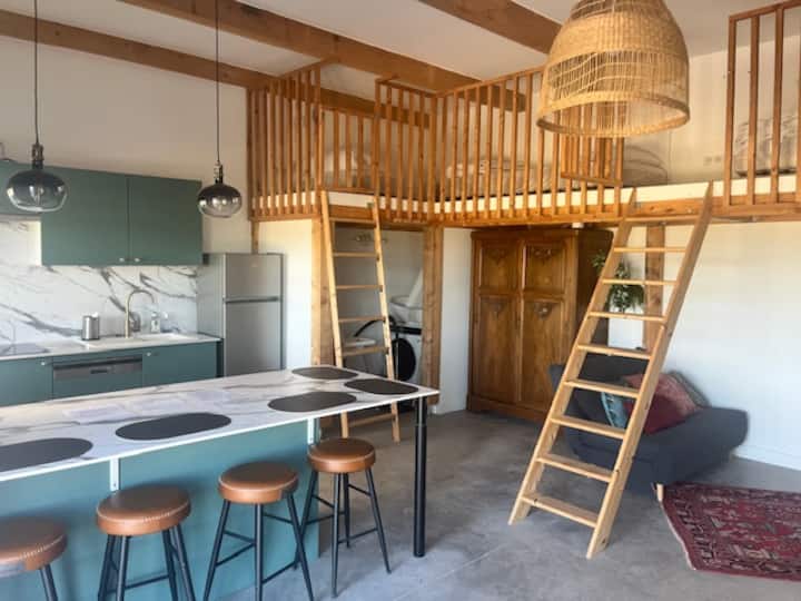 Gîte De 2 à 5 Pers Sur Un Domaine 3ha Avec Jacuzzi - Béziers