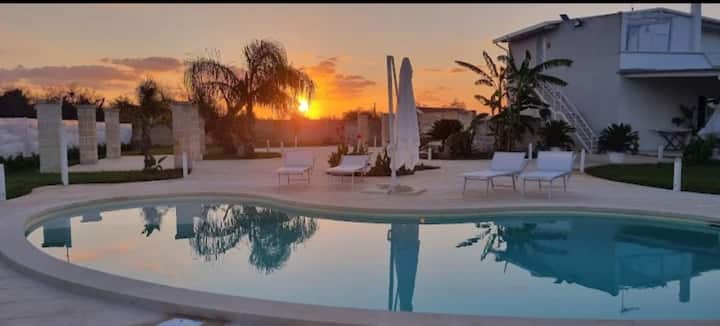 Villa Delle Stelle  Con Piscina - Veglie