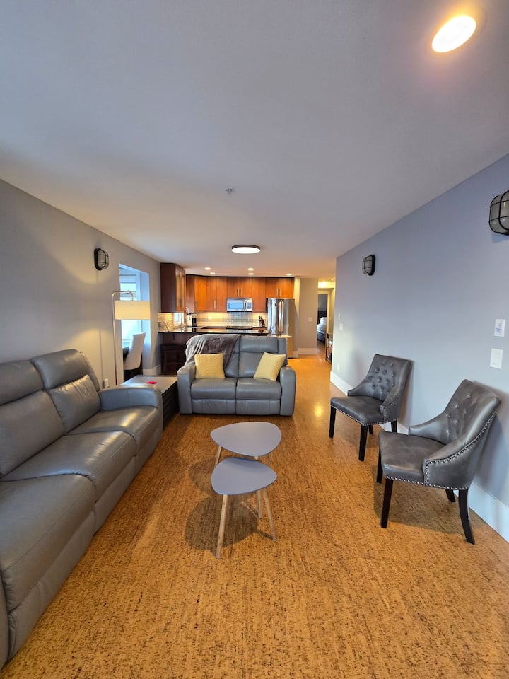 2roomcondo Vipfireworkviews, Ski In,private Hottub - Big White Ski Resort, BC