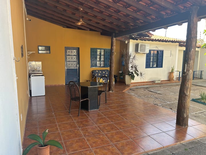 Casa Próxima à Ufmt: Comodidade E Tranquilidade - Cuiabá